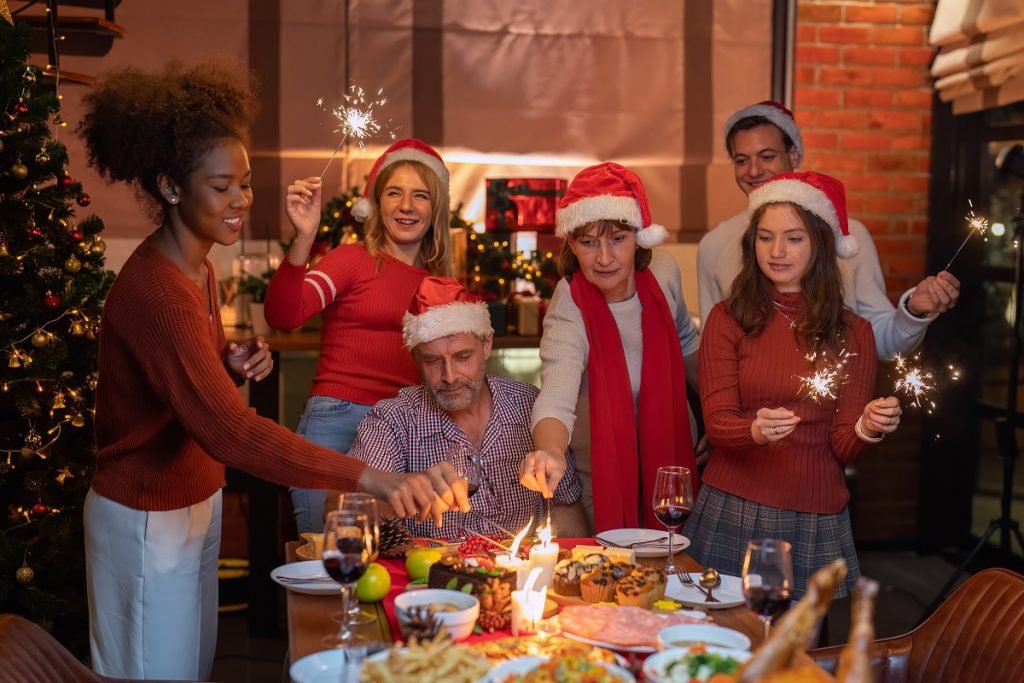 7 Tips for Hosting the Ultimate Christmas Party - Events Place in ...